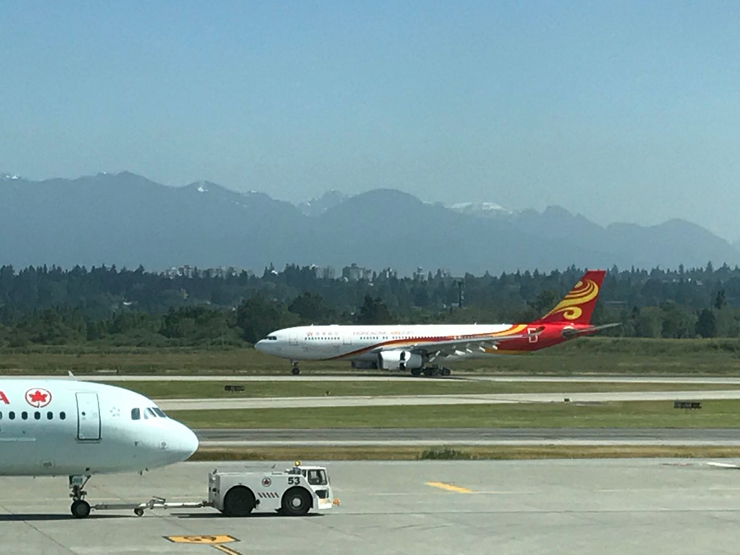Hong Kong Airlines Vancouver to Hong Kong Inaugural in business class - Airliners.net
